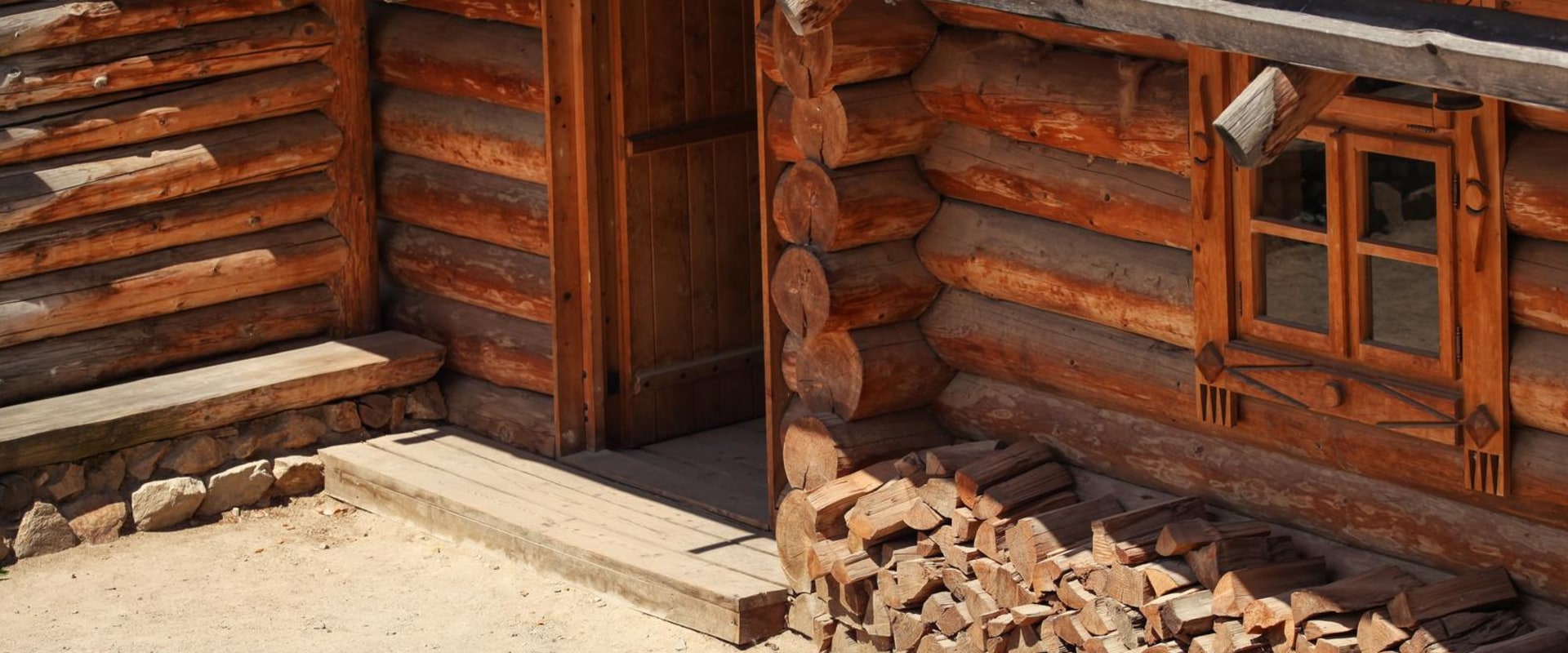 Exploring The Perks Of Log Cabin Blasting For Log Home Fix And Flip ...